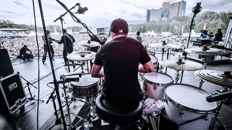 What is a band's backline: Rental, examples and brands